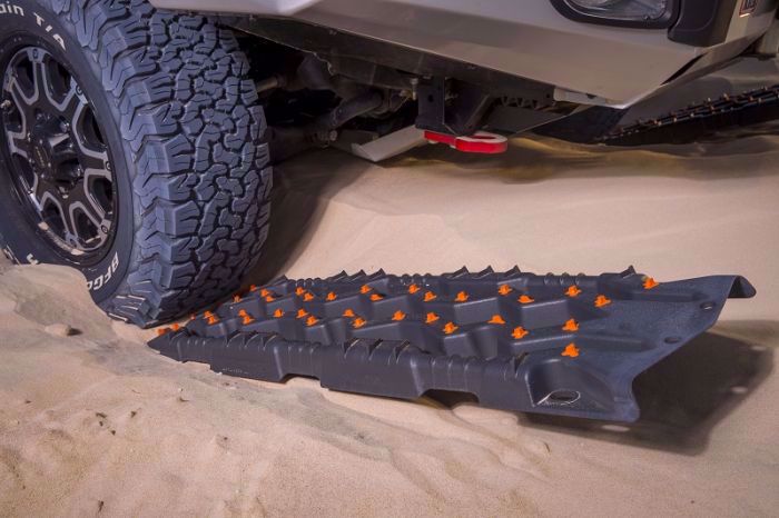 Alldogs Offroad Coop. ARB TREDPROMG Tred Pro Offroad Traction Boards ...