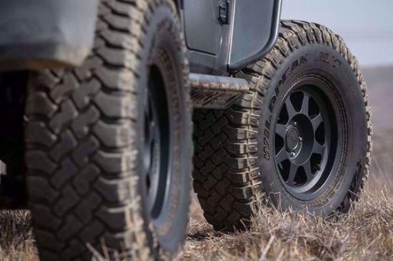 Alldogs Offroad Coop. Method 701 Trail Series 17" x 8.5" Wheel
