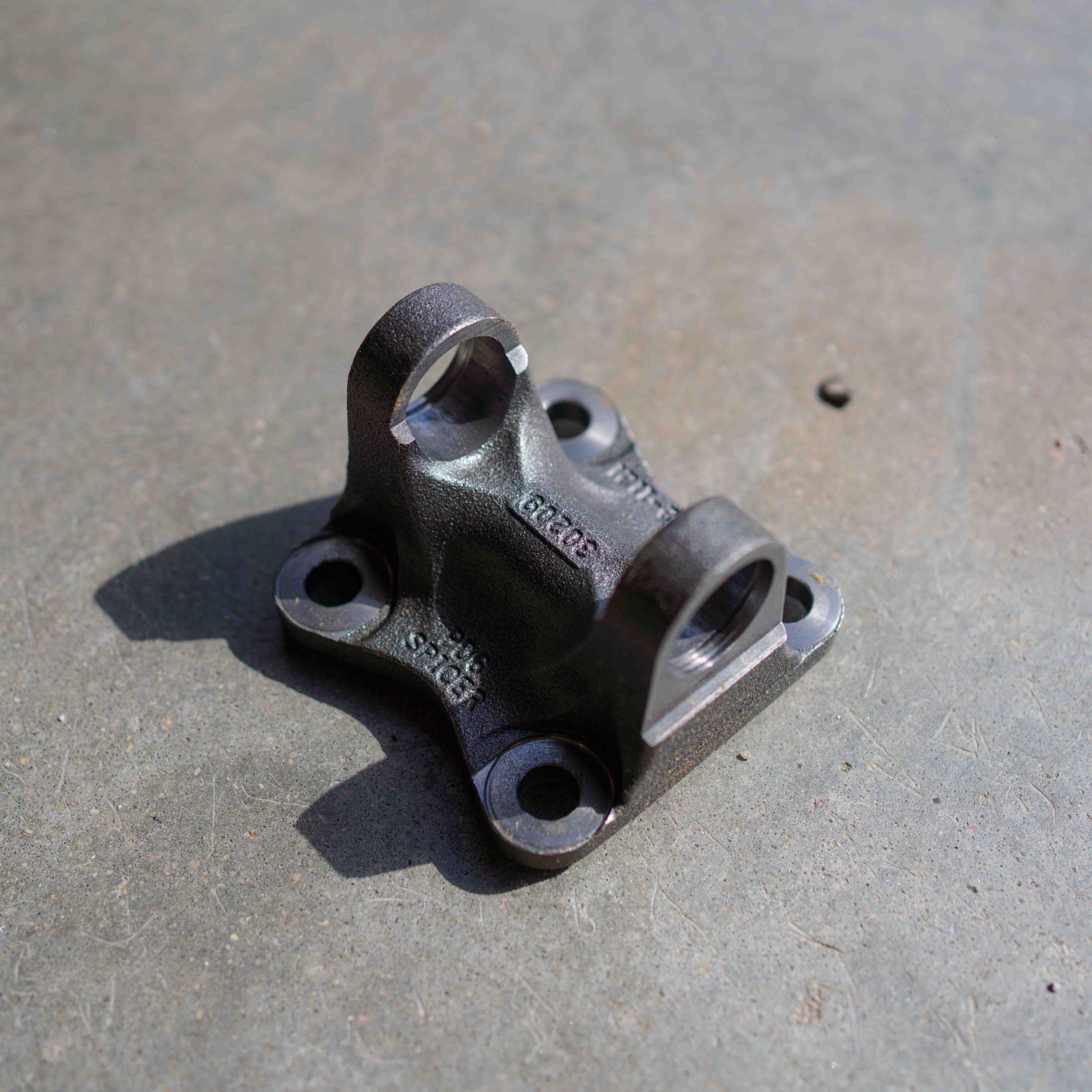 Alldogs Offroad Coop. Alldogs Offroad Driveshaft Flange Yoke Adapter ...